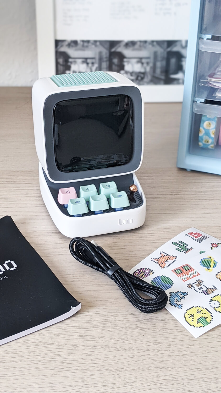 Divoom Ditoo Bluetooth speaker : test & review in pictures